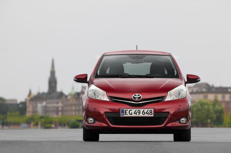 Toyota Yaris III 1.5 HSD (100 Hp) Hybrid CVT